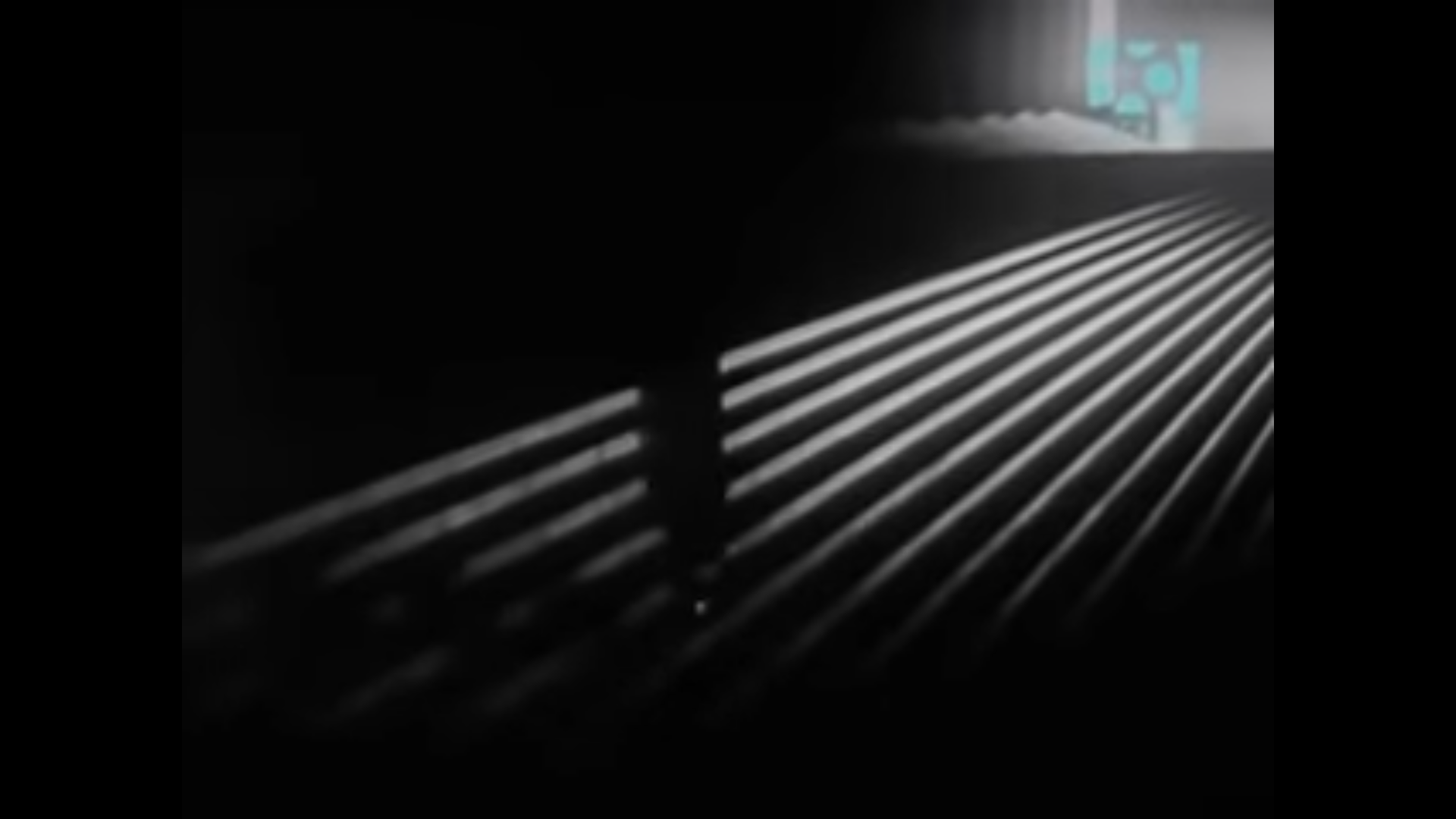 (Open Thread) Noir Side Street — “El Vampiro Negro”